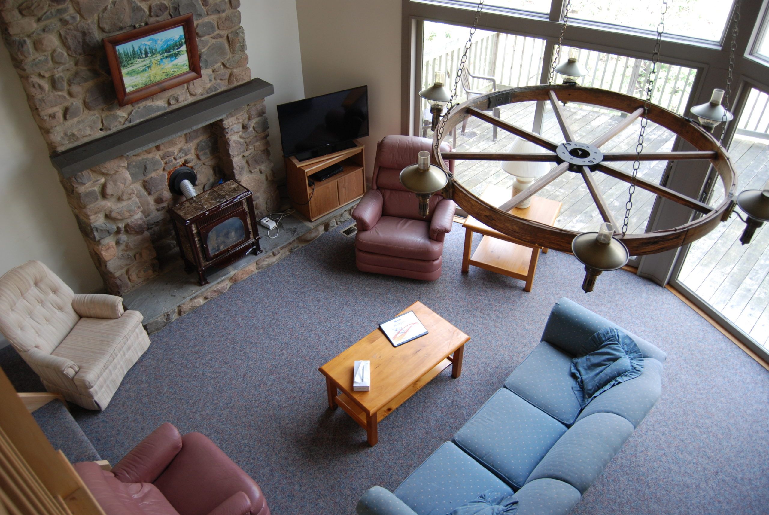 Mountainside Lodges | Spruce Lake Retreat